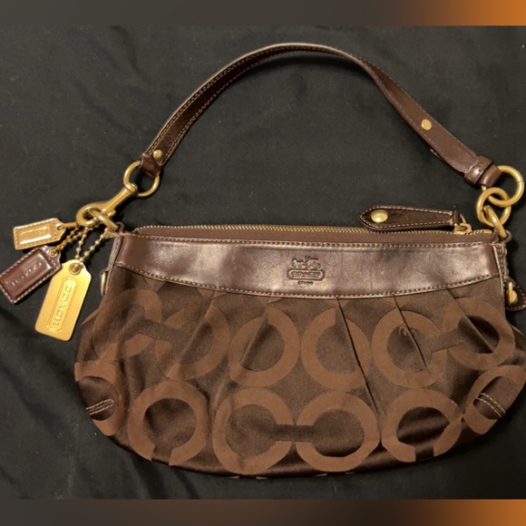 Coach | Bags | Coach Madison Signature Op Shoulder Bag Brown Amazing ...